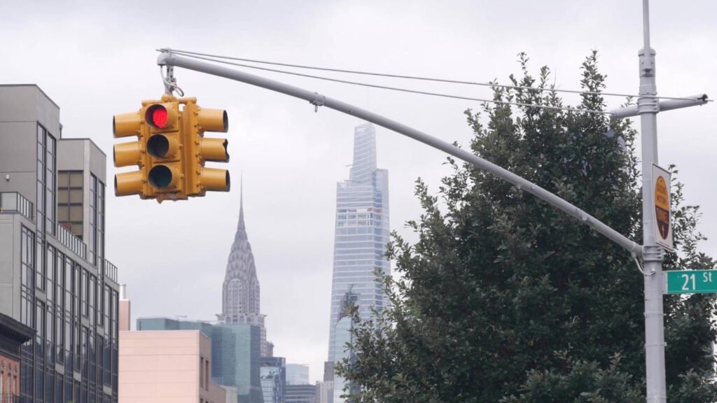 Traffic Signs and Road Rules in The US